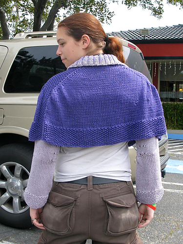 Ravelry: R. E. Linwëlin Mantelet pattern by L. M. Benjamin