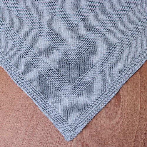 Ravelry: Triangular Stripes pattern by Svetlana Kolesova