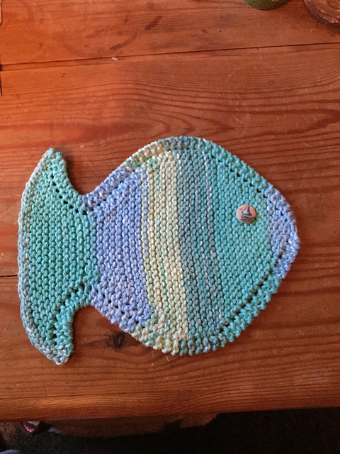 Ravelry: Fish easy knit pattern by Tina knitting