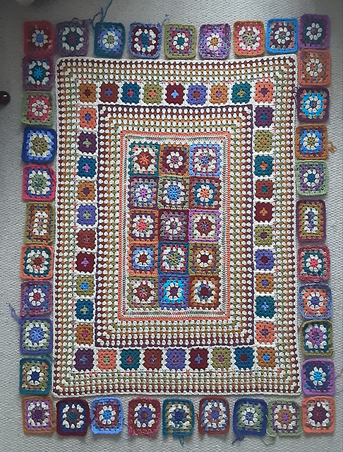 Ravelry: TinasAllsorts' Little Gem Blanket