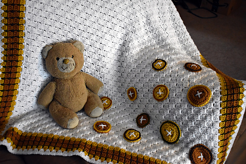 Ravelry: Cute as a Button Baby Blanket pattern by Darleen Hopkins