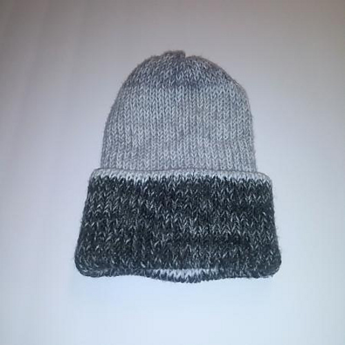 Ravelry: Tin's Sentro Hats pattern by Tin Strider