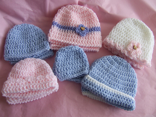Ravelry: Basic Infant Hat pattern by April Moreland