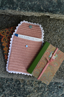 Ravelry: kindle or book cover pattern by Tobbys Handcraft