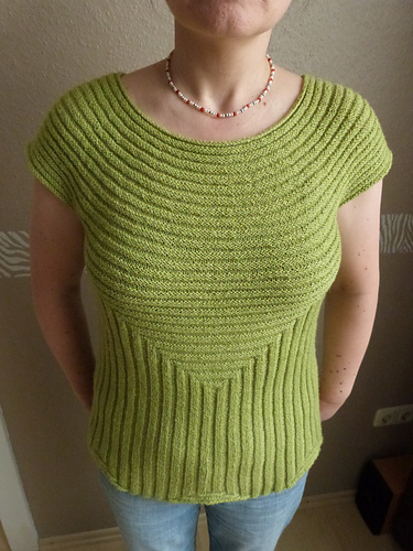 Ravelry: Marie pattern by Design Club