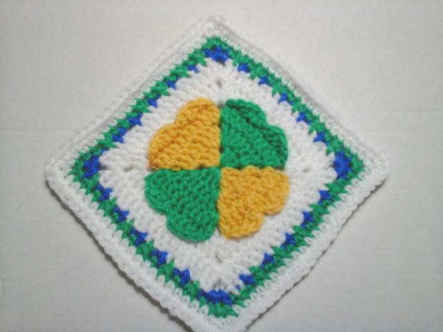 Ravelry: 4-hearts square (ice cream & cupcakes too) pattern by Debra ...