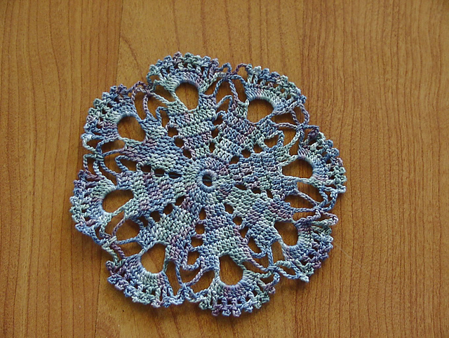 Ravelry: Classy Coasters pattern by Sahmelek Tutan