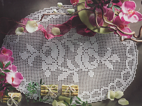 Ravelry: Roses Entwined pattern by Chie Kose (小瀬 千枝)