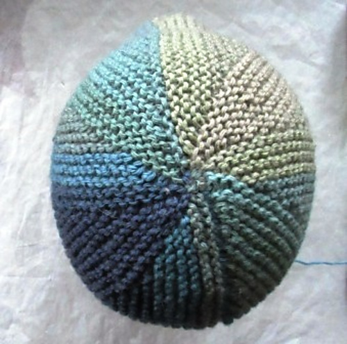 Ravelry: Basic One End Short Row Hat pattern by Tomato 68