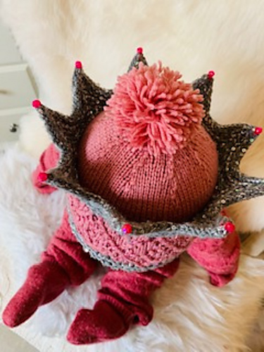 Ravelry: Crown, 4 Seasons, Winter Princess Crown pattern by Tonje Dahlgren
