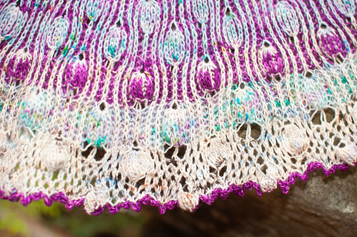 Ravelry: Maeve pattern by Theresa Almeida