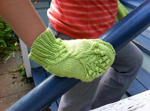 Ravelry: Apricot Tree Mittens pattern by JABAK Designs