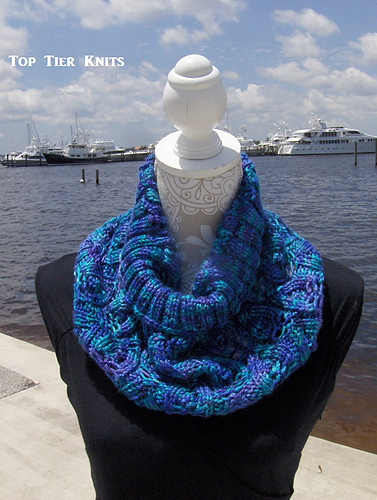 Ravelry: Sapphire River Cowl pattern by Top Tier Knits