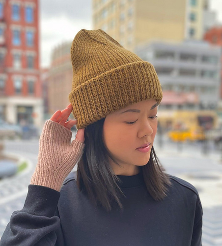 Ravelry: Manhattan Hat pattern by Tori Yu