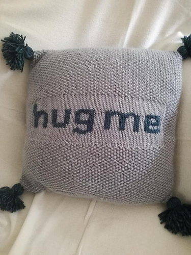 Ravelry: Cuddle Cushion pattern by Torya Winters