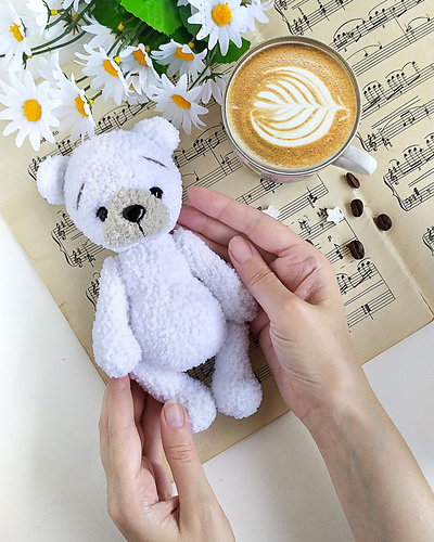 Ravelry: Polar Bear pattern by Tatyana Lebedenko