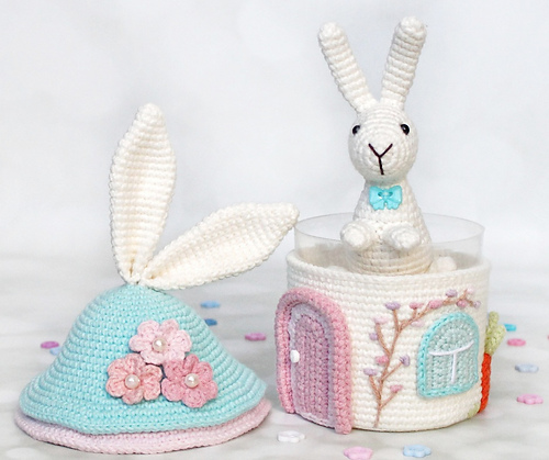 Ravelry: Easter Bunny House pattern by Maria Ufimtseva