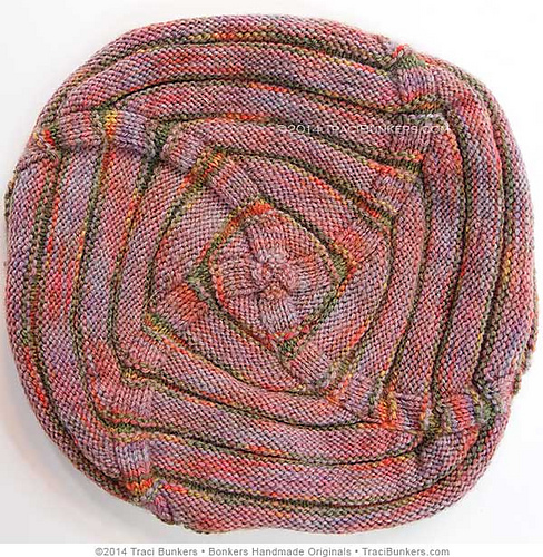 Ravelry: Reversible Rotating Ridge Hat pattern by Traci Bunkers