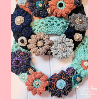 Ravelry: Embellished Flower Necklace pattern by Laura Brian