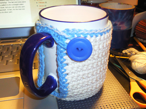 Ravelry: Mug hugger-coaster pattern by Crafty Mama Sanchez