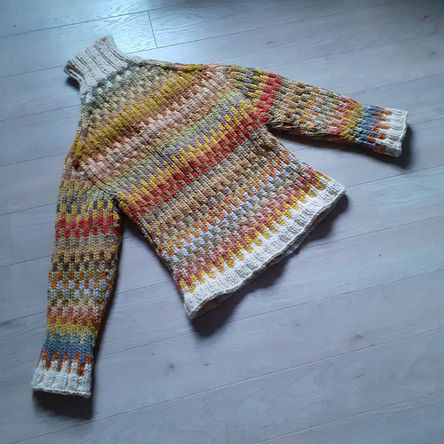 Ravelry: 217-23 Outback pattern by DROPS design