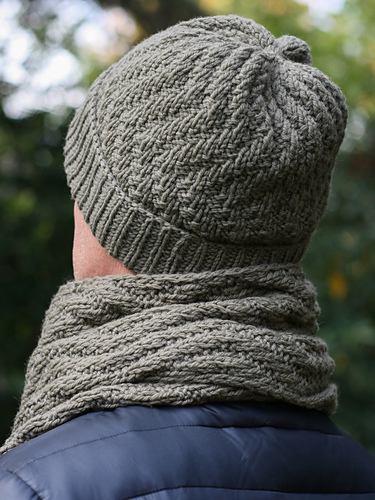 Ravelry: Tread Hat pattern by Trisha Mitberg