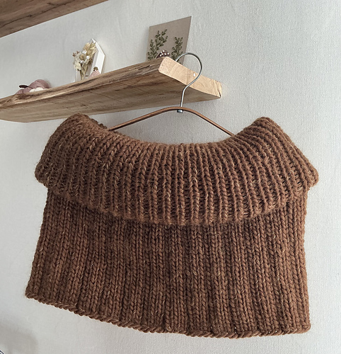 Ravelry: Big Snood Cheyenne pattern by Trygane