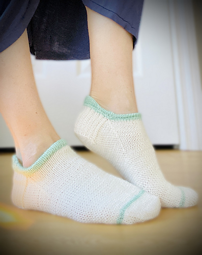 Ravelry: Tuff Tabbies pattern by Erin Kostashuk