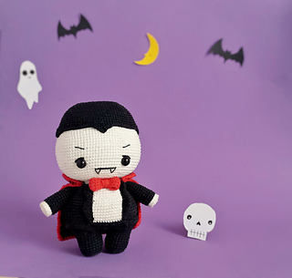 Ravelry: The little vampire pattern by Ines Abad