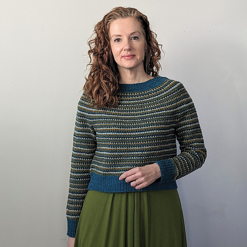 Ravelry: Slipping Down pattern by Turquoise Toque Designs