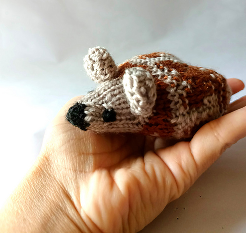 Ravelry: Mouse toys for cats pattern by TwinsDesign