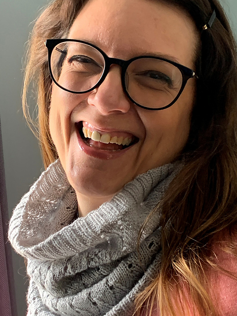 Ravelry: Crest of a Wave Cowl pattern by Rachel Fletcher