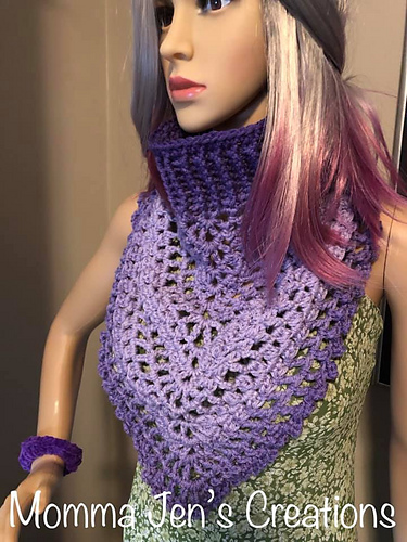 Ravelry: Brooklyn Shawl Cowl pattern by Jamie Zerr