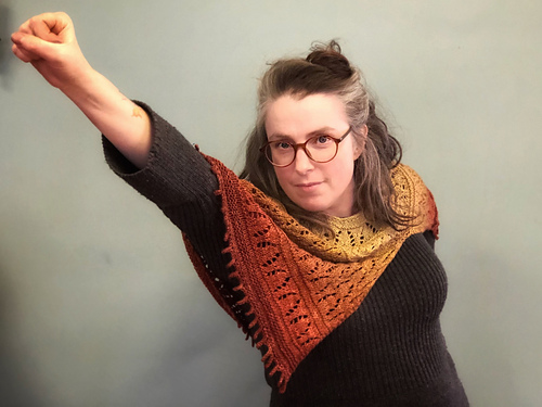 Ravelry: Kanturk Capelet pattern by Meg Campbell - Crawley