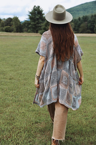 Ravelry: Helios Poncho pattern by Alexandra Tavel