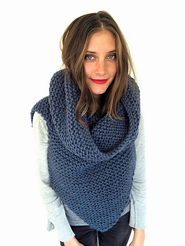 Ravelry: Armor Scarf pattern by Alexandra Tavel