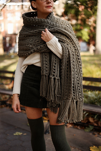 Ravelry: Library Wrap pattern by Alexandra Tavel
