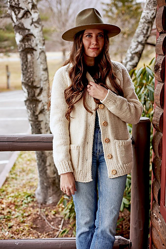 Ravelry: Santa Fe Cardigan pattern by Alexandra Tavel