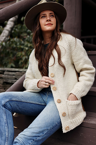 Ravelry: Santa Fe Cardigan pattern by Alexandra Tavel