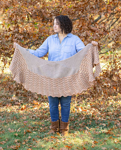 Ravelry: Ivy Shawl pattern by Tyne Swedish