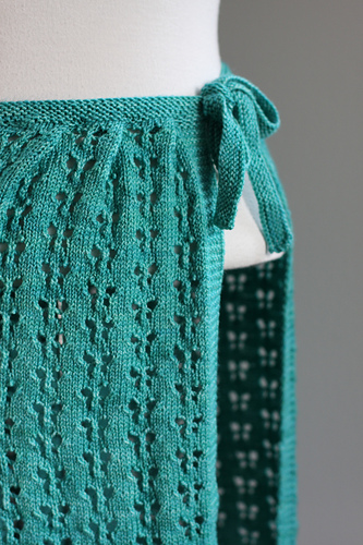 Ravelry: Flutter Cover pattern by Faye Kennington