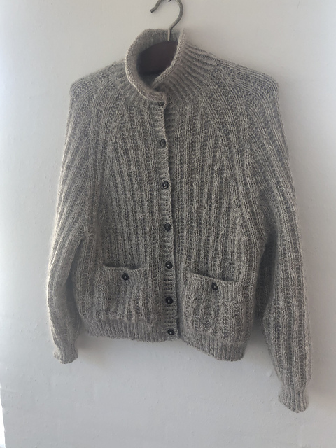 Ravelry: Ulla1's Ribbed Raglan