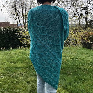 Ravelry: Châle Roxana pattern by Stéphanie Jefford