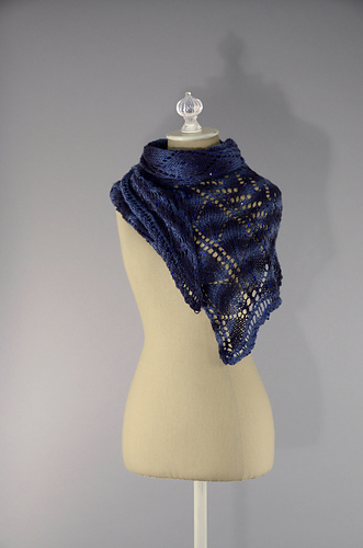 Ravelry: Nightside Scarf pattern by Kristin Hansen