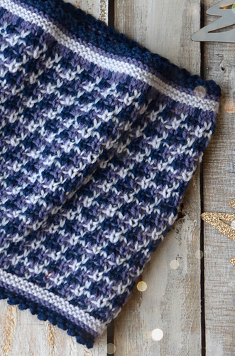 Ravelry: Slip Stitch Cowl pattern by Amy Gunderson