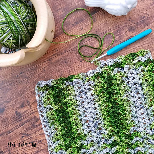 Ravelry: Highlander Cowl pattern by Heather J Anderson