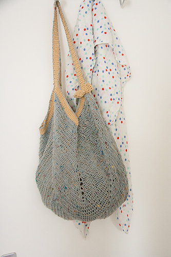 Ravelry: Solid Granny Square Bottom Bag pattern by Crochet with Clare