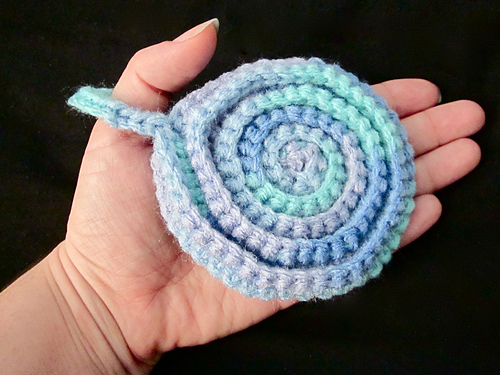 Ravelry: Dual Sided Spiral Scrubbie pattern by Vanessa Gouveia