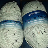 Ravelry: Plymouth Yarn Encore Tweed
