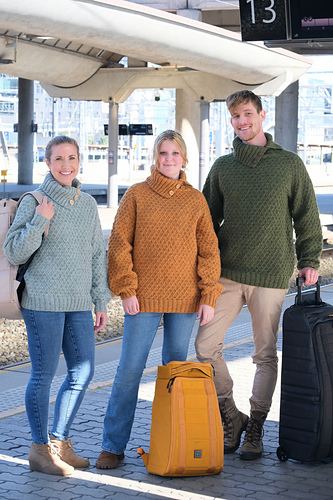 Ravelry: Noko heilt anna / One for the Books pattern by Vanja Blix Langsrud